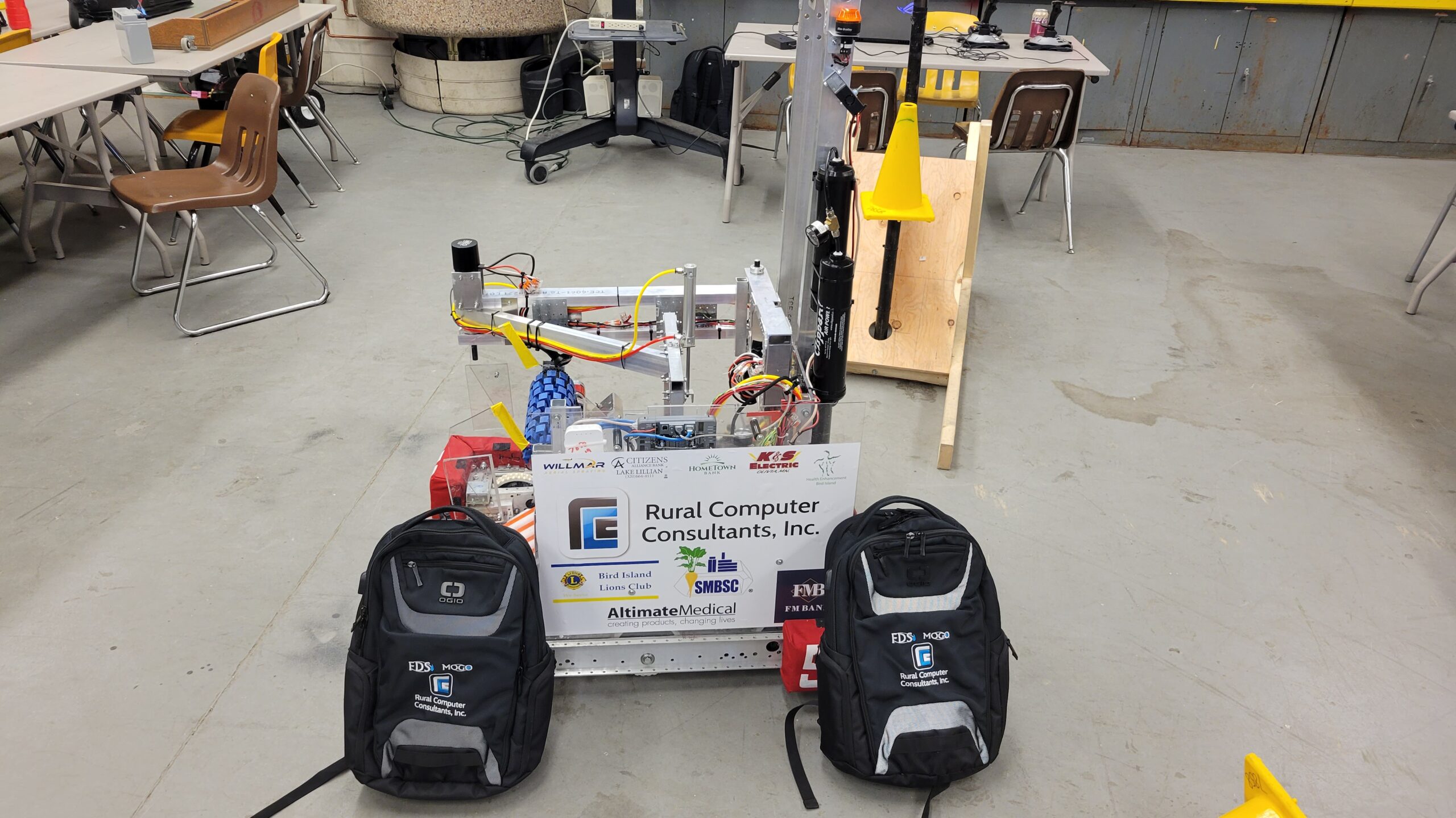 RCC Supports BOLD HS Robotics Team | Rural Computer Consultants, Inc.